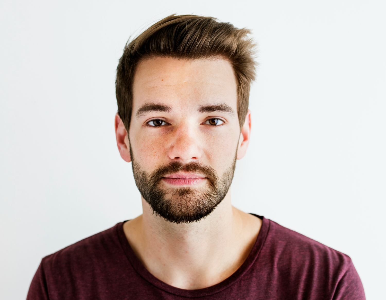 Beard Styling Guide For Every Face Shape: Dermatologist Insights